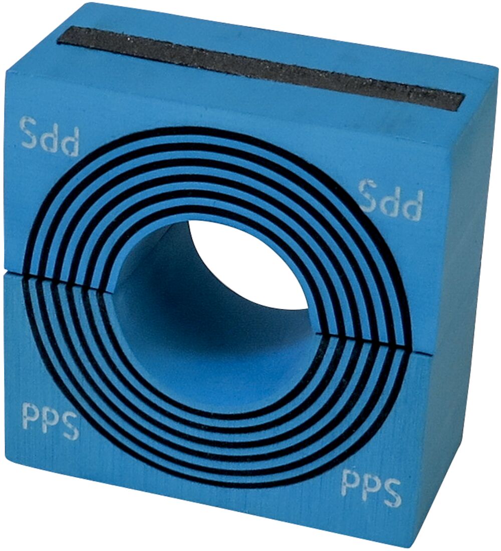 Roxtec CM PPS module with Multidiameter™ | Roxtec Global